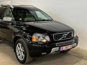 Black Volvo XC90 2014 in Jurmala, with an engine capacity of 2.40 L and mileage of 272 thousand km for 13950 €, photo 13 on AUTOMOTO.COM.LV