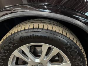 Black Volvo XC90 2014 in Jurmala, with an engine capacity of 2.40 L and mileage of 272 thousand km for 13950 €, photo 39 on AUTOMOTO.COM.LV