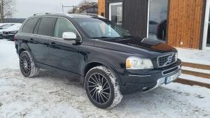 Black Volvo XC90 2014 in Riga, with an engine capacity of 2.40 L and mileage of 200 thousand km for 13990 €, photo 4 on AUTOMOTO.COM.LV