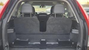 Black Volvo XC90 2014 in Riga, with an engine capacity of 2.40 L and mileage of 200 thousand km for 13990 €, photo 15 on AUTOMOTO.COM.LV