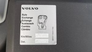 Black Volvo XC90 2014 in Riga, with an engine capacity of 2.40 L and mileage of 200 thousand km for 13990 €, photo 20 on AUTOMOTO.COM.LV