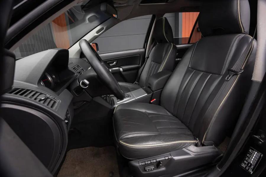 Melns Volvo XC90 2014 Jelgava, ar dzinēja tilpumu 2.40 L un nobraukumu 311 tūkst. km par 12500 €, foto 10 vietnē AUTOMOTO.COM.LV