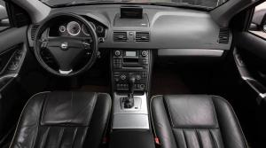 Melns Volvo XC90 2014 Jelgava, ar dzinēja tilpumu 2.40 L un nobraukumu 311 tūkst. km par 12500 €, foto 28 vietnē AUTOMOTO.COM.LV
