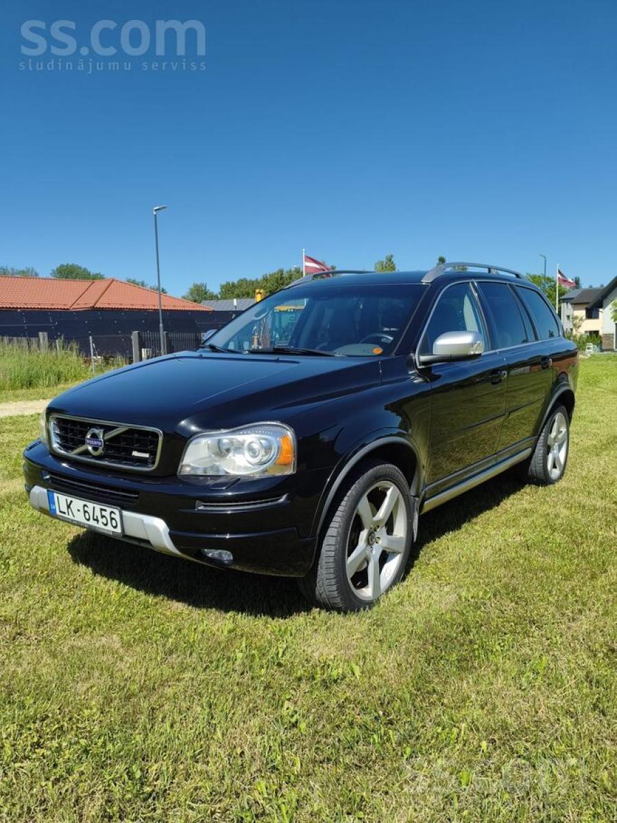 Melns Volvo XC90 2014 Rīga, ar dzinēja tilpumu 2.40 L un nobraukumu 322 tūkst. km par 12900 €, foto 8 vietnē AUTOMOTO.COM.LV