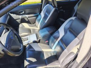 Melns Volvo XC90 2014 Rīga, ar dzinēja tilpumu 2.40 L un nobraukumu 322 tūkst. km par 12900 €, foto 12 vietnē AUTOMOTO.COM.LV