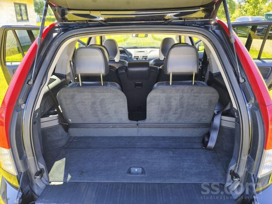 Melns Volvo XC90 2014 Rīga, ar dzinēja tilpumu 2.40 L un nobraukumu 322 tūkst. km par 12900 €, foto 17 vietnē AUTOMOTO.COM.LV