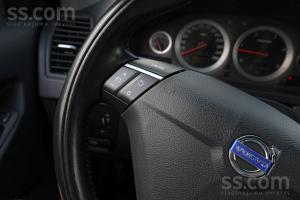 Melns Volvo XC90 2014 Jelgava, ar dzinēja tilpumu 2.40 L un nobraukumu 0 tūkst. km par 11500 €, foto 21 vietnē AUTOMOTO.COM.LV