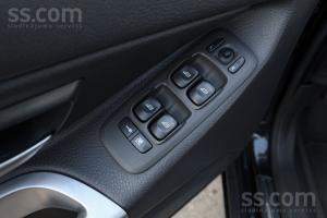 Melns Volvo XC90 2014 Jelgava, ar dzinēja tilpumu 2.40 L un nobraukumu 0 tūkst. km par 11500 €, foto 23 vietnē AUTOMOTO.COM.LV