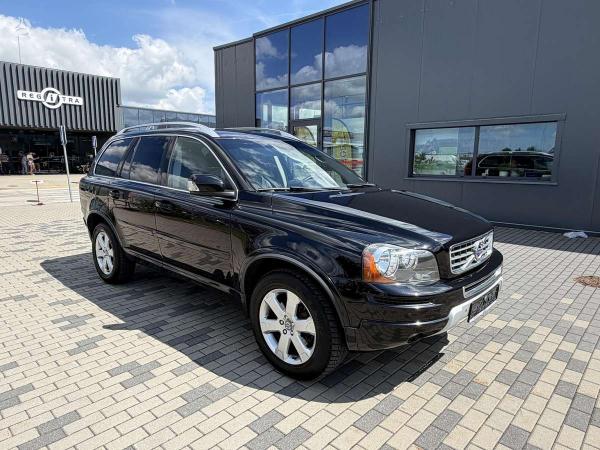 Melns Volvo XC90 2014 Šauļi, ar dzinēja tilpumu 2.40 L un nobraukumu 289 tūkst. km par 10600 €, foto 1 vietnē AUTOMOTO.COM.LV