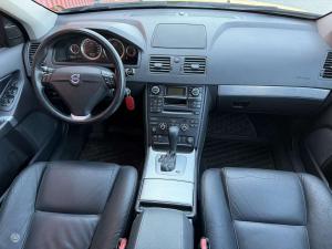 Melns Volvo XC90 2014 Šauļi, ar dzinēja tilpumu 2.40 L un nobraukumu 289 tūkst. km par 10600 €, foto 15 vietnē AUTOMOTO.COM.LV