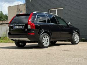 Melns Volvo XC90 2014 Tukums, ar dzinēja tilpumu 2.40 L un nobraukumu 217 tūkst. km par 13700 €, foto 3 vietnē AUTOMOTO.COM.LV