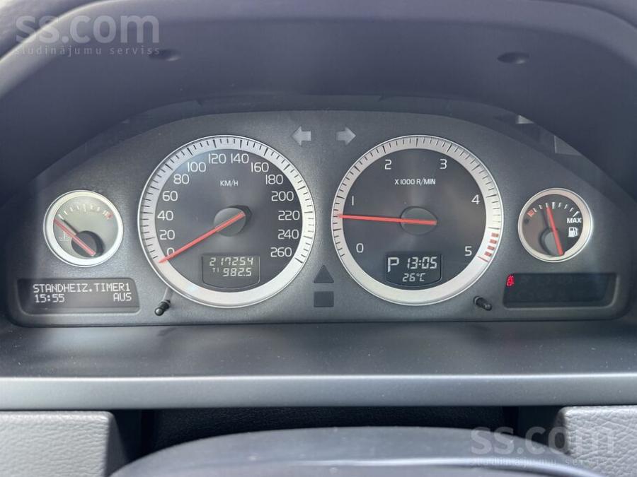 Melns Volvo XC90 2014 Tukums, ar dzinēja tilpumu 2.40 L un nobraukumu 217 tūkst. km par 13700 €, foto 9 vietnē AUTOMOTO.COM.LV