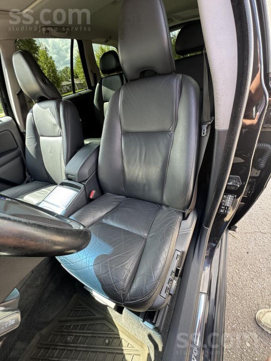 Melns Volvo XC90 2014 Tukums, ar dzinēja tilpumu 2.40 L un nobraukumu 217 tūkst. km par 13700 €, foto 12 vietnē AUTOMOTO.COM.LV