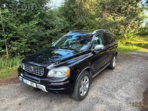 Black Volvo XC90 2014 in Riga, with an engine capacity of 2.40 L and mileage of 329 thousand km for 12555 €, photo  on AUTOMOTO.COM.LV