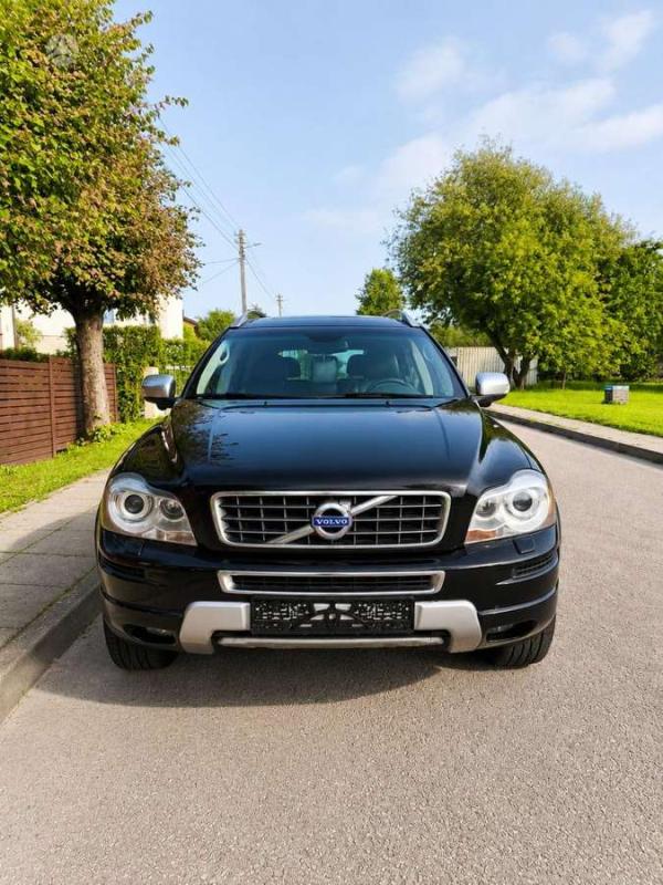 Melns Volvo XC90 2014 Klaipėda, ar dzinēja tilpumu 3.20 L un nobraukumu 280 tūkst. km par 8100 €, foto 6 vietnē AUTOMOTO.COM.LV