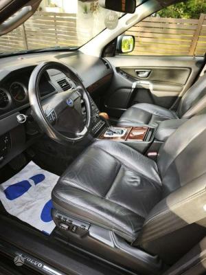 Black Volvo XC90 2014 in Klaipeda, with an engine capacity of 3.20 L and mileage of 280 thousand km for 8100 €, photo 11 on AUTOMOTO.COM.LV