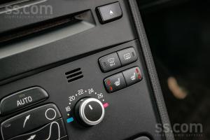 Melns Volvo XC90 2014 Tukums, ar dzinēja tilpumu 2.40 L un nobraukumu 217 tūkst. km par 13490 €, foto 20 vietnē AUTOMOTO.COM.LV