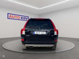 Black Volvo XC90 2014 in Vilnius, with an engine capacity of 3.20 L and mileage of 220 thousand km for 10999 €, photo 5 on AUTOMOTO.COM.LV