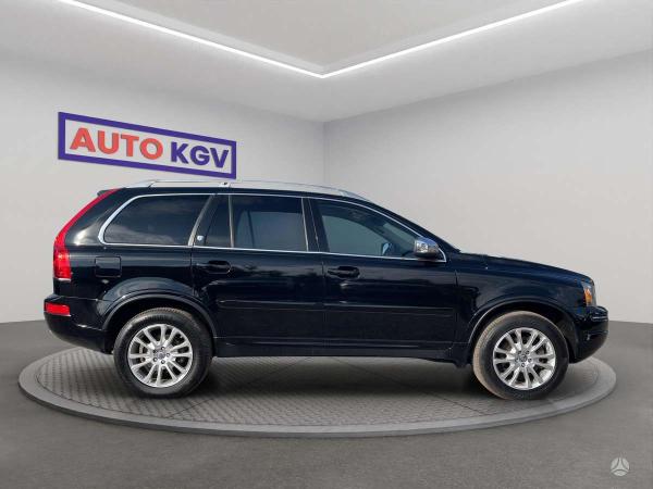 Melns Volvo XC90 2014 Viļņa, ar dzinēja tilpumu 3.20 L un nobraukumu 220 tūkst. km par 10999 €, foto 7 vietnē AUTOMOTO.COM.LV