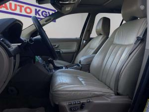Black Volvo XC90 2014 in Vilnius, with an engine capacity of 3.20 L and mileage of 220 thousand km for 10999 €, photo 14 on AUTOMOTO.COM.LV