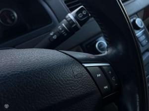 Black Volvo XC90 2014 in Vilnius, with an engine capacity of 3.20 L and mileage of 220 thousand km for 10999 €, photo 19 on AUTOMOTO.COM.LV