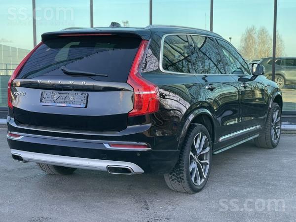 Melns Volvo XC90 2015 Ogre, ar dzinēja tilpumu 2.00 L un nobraukumu 0 tūkst. km par 21450 €, foto 4 vietnē AUTOMOTO.COM.LV