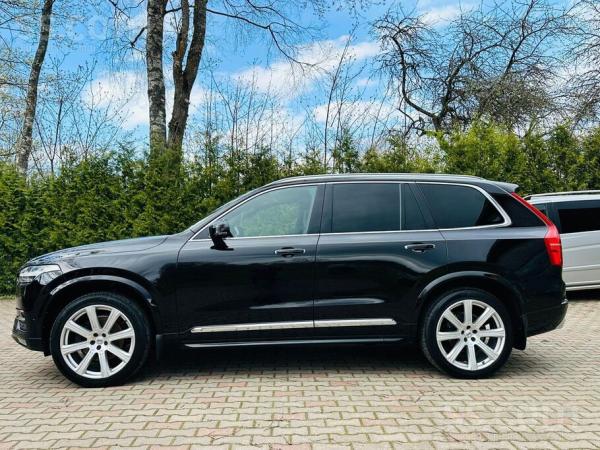 Melns Volvo XC90 2015 Rīga, ar dzinēja tilpumu 2.00 L un nobraukumu 337 tūkst. km par 17500 €, foto 3 vietnē AUTOMOTO.COM.LV