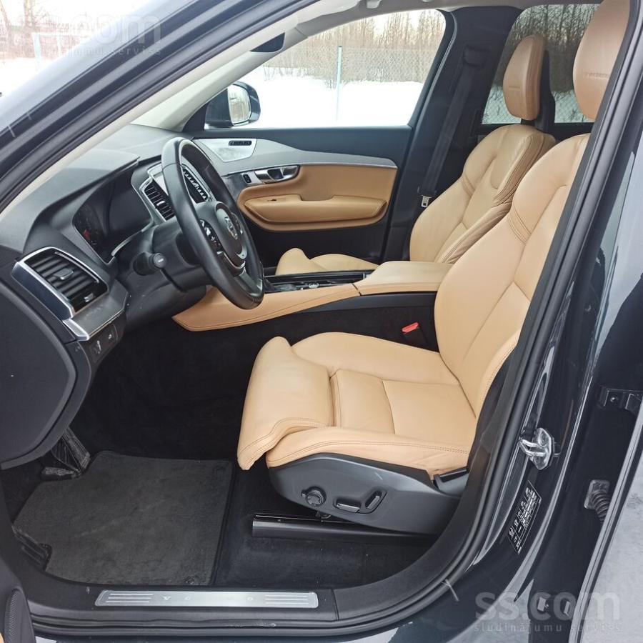 Black Volvo XC90 2015 in Daugavpils, with an engine capacity of 2.00 L and mileage of 0 thousand km for 22900 €, photo 13 on AUTOMOTO.COM.LV