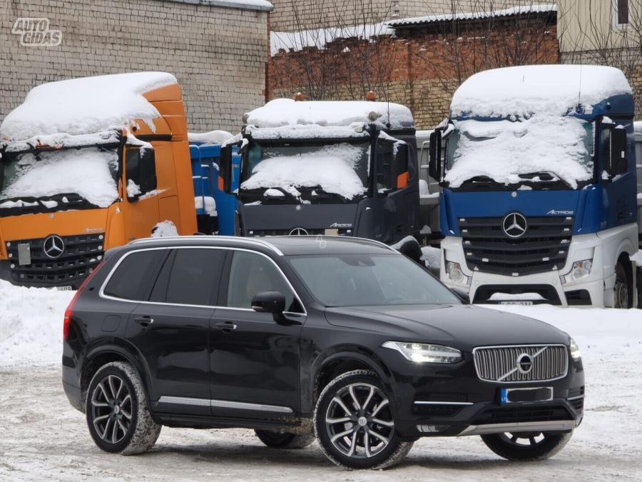 Black Volvo XC90 2015 in Vilnius, with an engine capacity of 2.00 L and mileage of 262 thousand km for 23600 €, photo 3 on AUTOMOTO.COM.LV