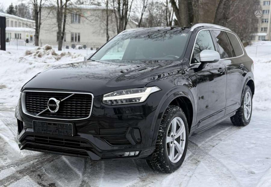 Melns Volvo XC90 2015 Raseiniai, ar dzinēja tilpumu 1.97 L un nobraukumu 171 tūkst. km par 12650 €, foto 1 vietnē AUTOMOTO.COM.LV