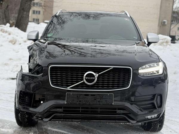 Melns Volvo XC90 2015 Raseiniai, ar dzinēja tilpumu 1.97 L un nobraukumu 171 tūkst. km par 12650 €, foto 3 vietnē AUTOMOTO.COM.LV