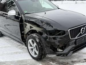 Melns Volvo XC90 2015 Raseiniai, ar dzinēja tilpumu 1.97 L un nobraukumu 171 tūkst. km par 12650 €, foto 7 vietnē AUTOMOTO.COM.LV