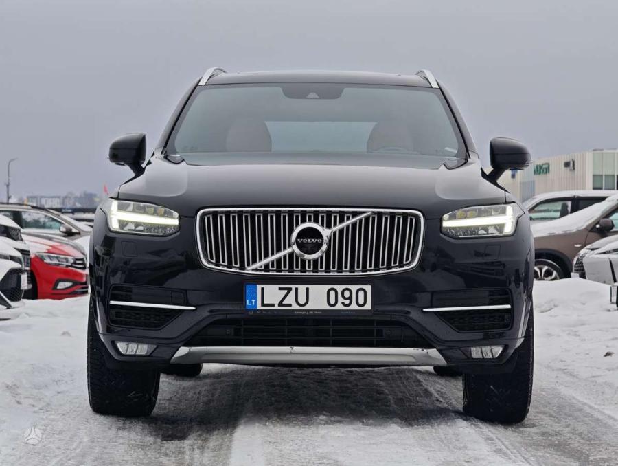 Black Volvo XC90 2015 in Vilnius, with an engine capacity of 1.97 L and mileage of 263 thousand km for 21500 €, photo 2 on AUTOMOTO.COM.LV