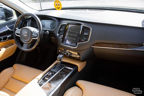 Melns Volvo XC90 2015 Kauņa, ar dzinēja tilpumu 2.00 L un nobraukumu 195 tūkst. km par 18700 €, foto 8 vietnē AUTOMOTO.COM.LV