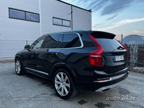 Black Volvo XC90 2015 in Tallinn, with an engine capacity of 2.00 L and mileage of 280 thousand km for 31999 €, photo 3 on AUTOMOTO.COM.LV