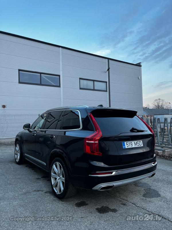Black Volvo XC90 2015 in Tallinn, with an engine capacity of 2.00 L and mileage of 280 thousand km for 31999 €, photo 4 on AUTOMOTO.COM.LV