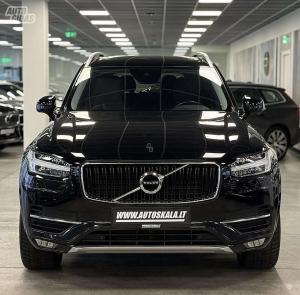 Black Volvo XC90 2015 in Klaipeda, with an engine capacity of 2.00 L and mileage of 349 thousand km for 18900 €, photo 3 on AUTOMOTO.COM.LV