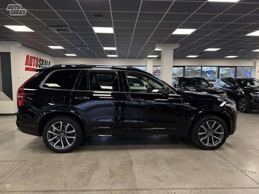 Black Volvo XC90 2015 in Klaipeda, with an engine capacity of 2.00 L and mileage of 349 thousand km for 18900 €, photo 4 on AUTOMOTO.COM.LV