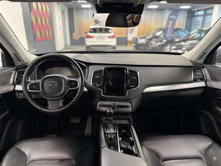 Black Volvo XC90 2015 in Klaipeda, with an engine capacity of 2.00 L and mileage of 349 thousand km for 18900 €, photo 8 on AUTOMOTO.COM.LV