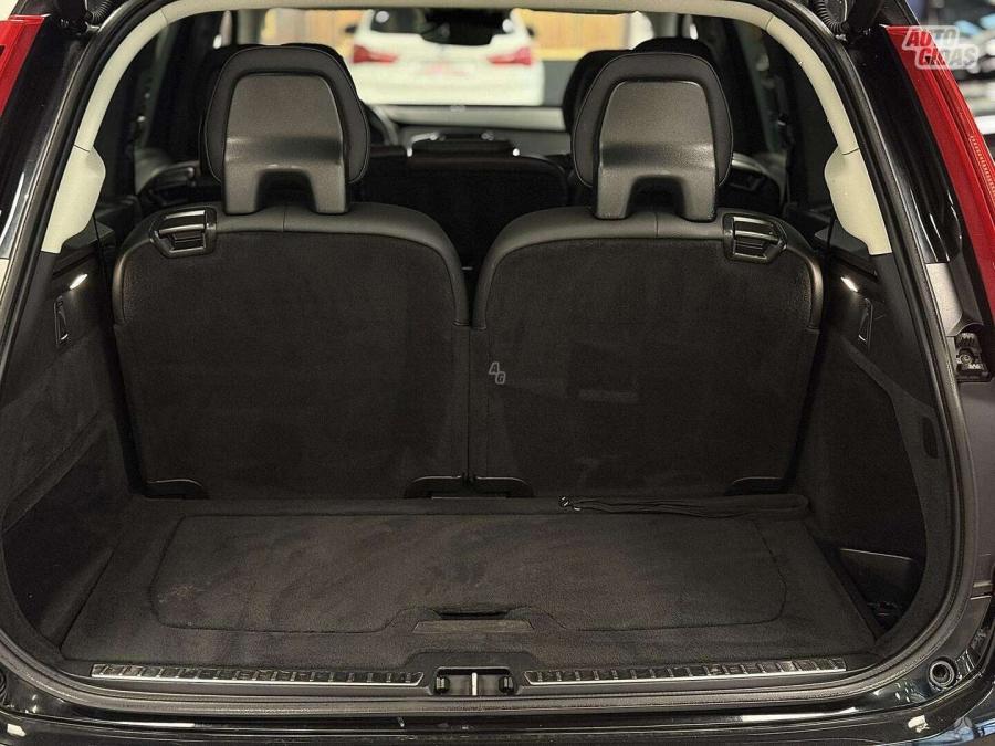 Black Volvo XC90 2015 in Klaipeda, with an engine capacity of 2.00 L and mileage of 349 thousand km for 18900 €, photo 12 on AUTOMOTO.COM.LV