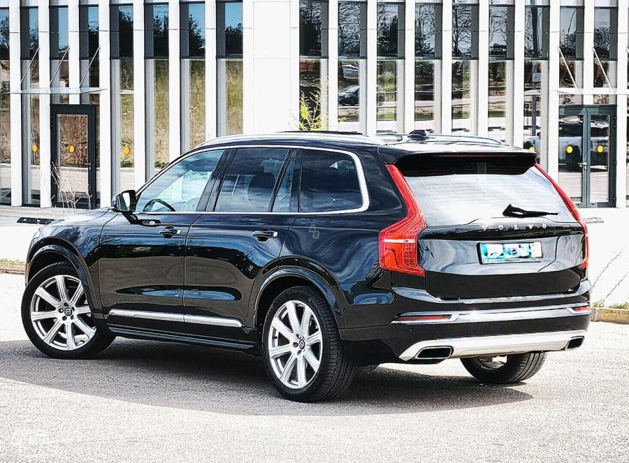 Melns Volvo XC90 2015 Viļņa, ar dzinēja tilpumu 2.00 L un nobraukumu 263 tūkst. km par 20999 €, foto 1 vietnē AUTOMOTO.COM.LV