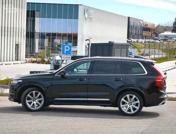 Melns Volvo XC90 2015 Viļņa, ar dzinēja tilpumu 2.00 L un nobraukumu 263 tūkst. km par 20999 €, foto 10 vietnē AUTOMOTO.COM.LV