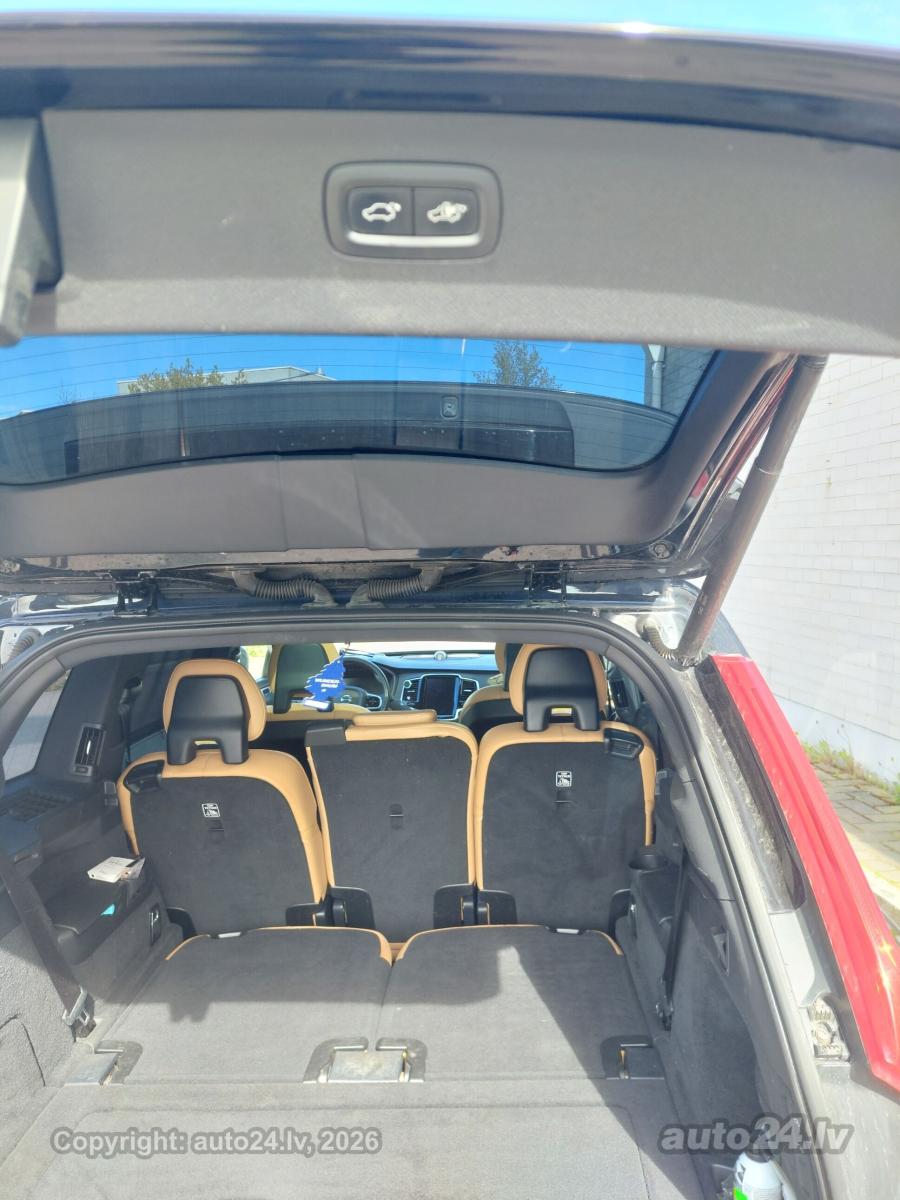 Black Volvo XC90 2015 in Keila, with an engine capacity of 2.00 L and mileage of 185 thousand km for 24900 €, photo 11 on AUTOMOTO.COM.LV