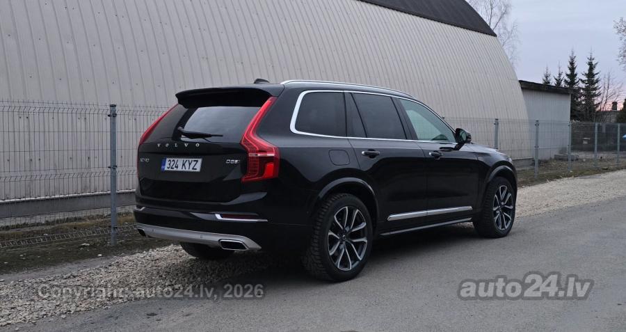 Melns Volvo XC90 2015 Tallina, ar dzinēja tilpumu 2.00 L un nobraukumu 305 tūkst. km par 24000 €, foto 7 vietnē AUTOMOTO.COM.LV