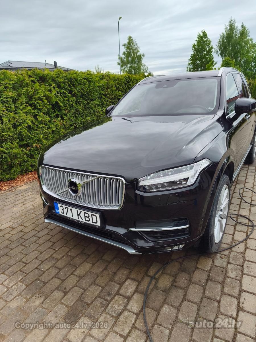 Black Volvo XC90 2015 in Tartu, with an engine capacity of 2.00 L and mileage of 220 thousand km for 19500 €, photo 1 on AUTOMOTO.COM.LV