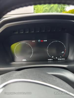 Black Volvo XC90 2015 in Tartu, with an engine capacity of 2.00 L and mileage of 220 thousand km for 19500 €, photo 7 on AUTOMOTO.COM.LV