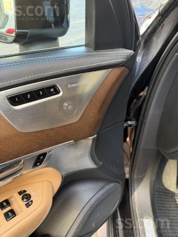 Melns Volvo XC90 2015 Rīga, ar dzinēja tilpumu 2.00 L un nobraukumu 242 tūkst. km par 23400 €, foto 5 vietnē AUTOMOTO.COM.LV