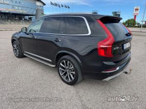 Black Volvo XC90 2015 in Tallinn, with an engine capacity of 2.00 L and mileage of 282 thousand km for 16400 €, photo 4 on AUTOMOTO.COM.LV