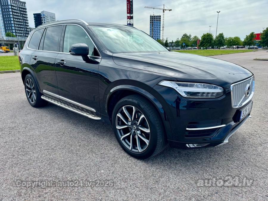 Black Volvo XC90 2015 in Tallinn, with an engine capacity of 2.00 L and mileage of 282 thousand km for 16400 €, photo 5 on AUTOMOTO.COM.LV