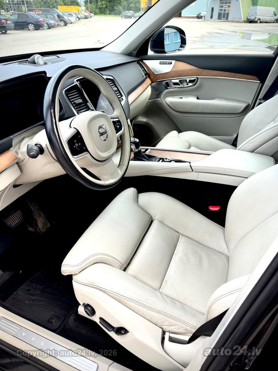 Black Volvo XC90 2015 in Tallinn, with an engine capacity of 2.00 L and mileage of 282 thousand km for 16400 €, photo 9 on AUTOMOTO.COM.LV